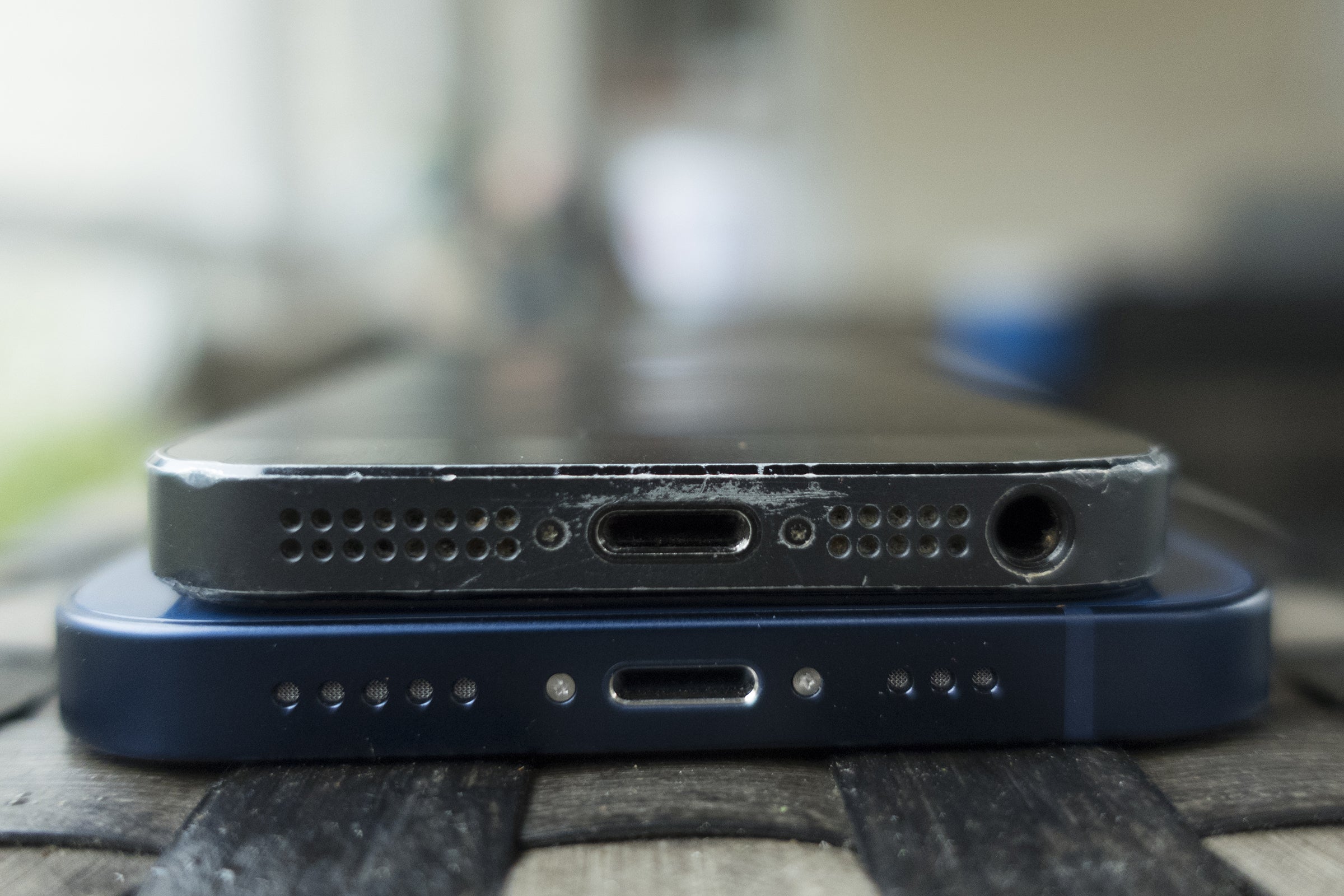 The iPhone's Lightning port isn't going anywhere, no matter what the EU ...