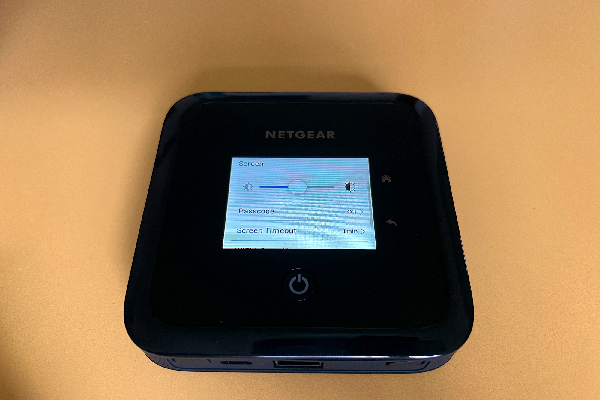 Netgear Nighthawk M5 mobile router review: Expensive, but nice | PCWorld