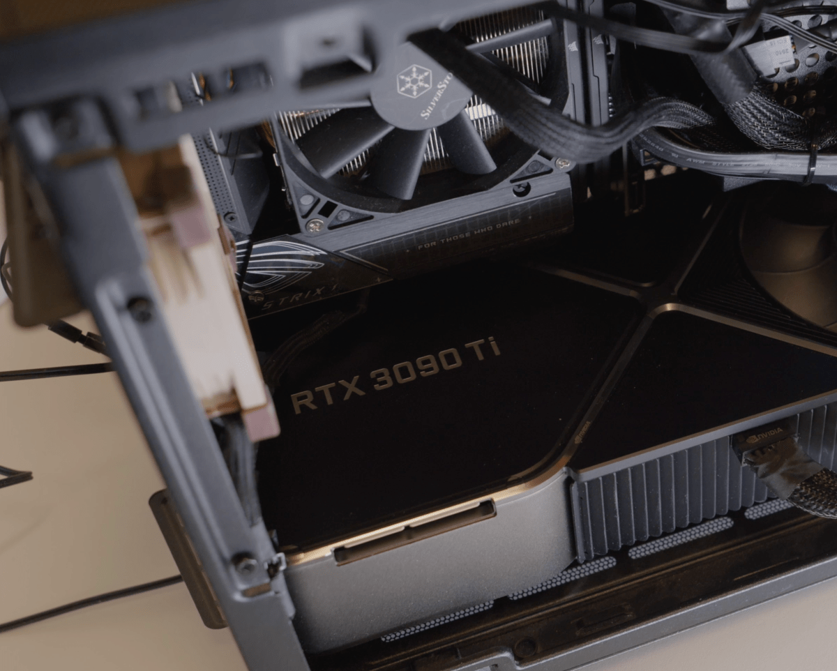 Asus ROG Strix Z690-I review: Mini-ITX motherboard, big features | PCWorld