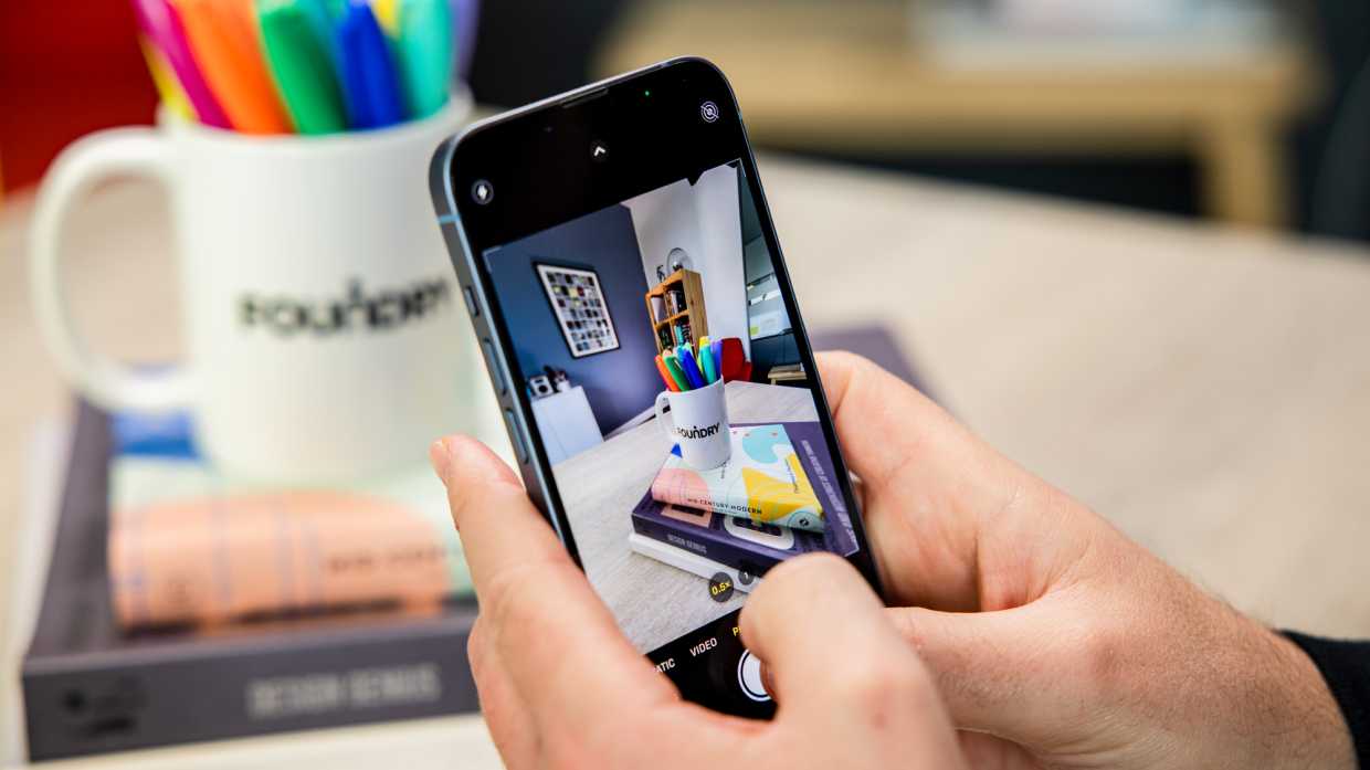 iPhone 14 vs iPhone 11: Apple's older phone is still an excellent ...