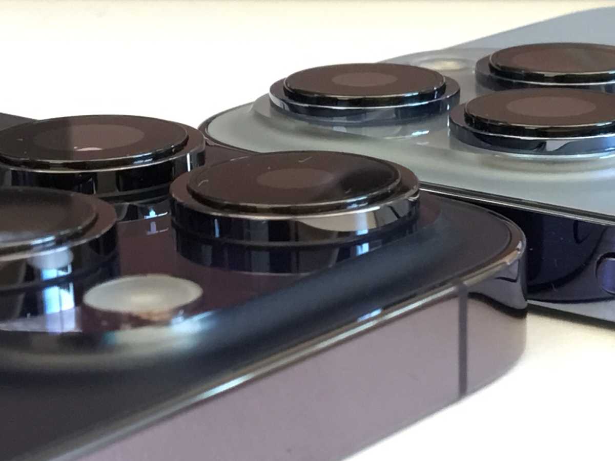 Take a look at the iPhone 14 Pro Max–and its giant camera bump–from ...