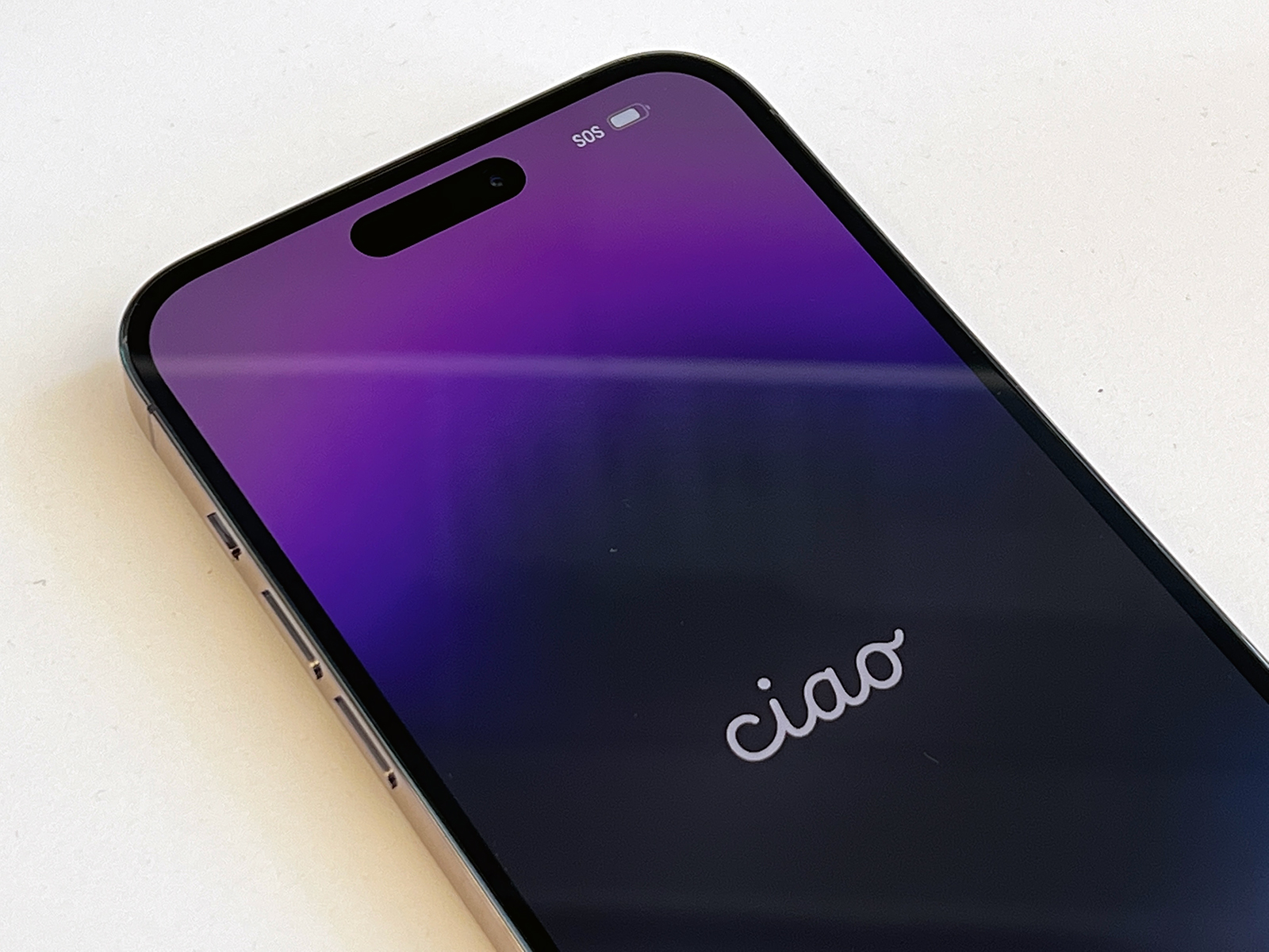 Take a look at the iPhone 14 Pro Max–and its giant camera bump–from ...