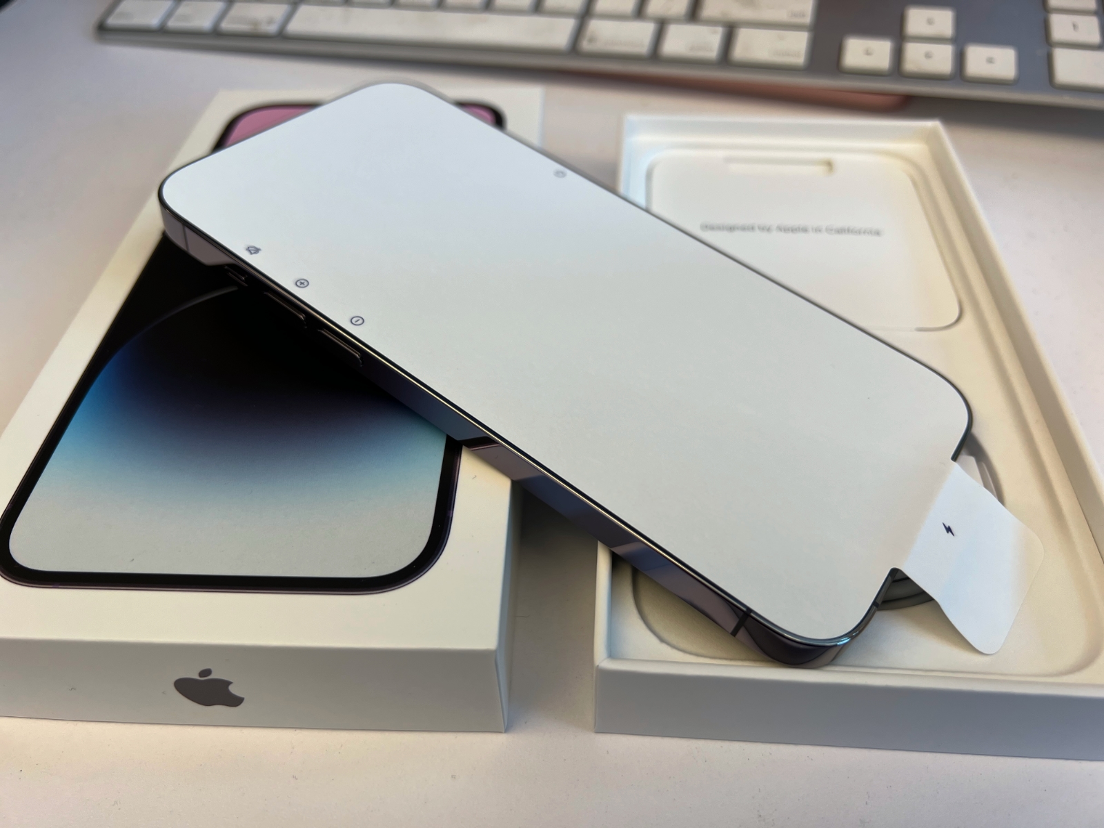 Take a look at the iPhone 14 Pro Max–and its giant camera bump–from ...