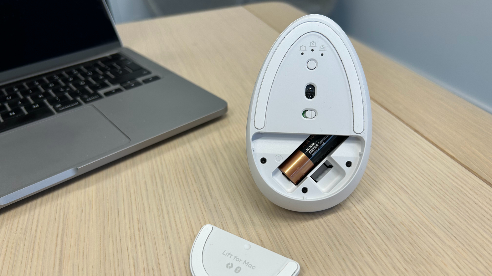 Logitech Lift for Mac – ergonomische Maus für Apple-User - Macwelt