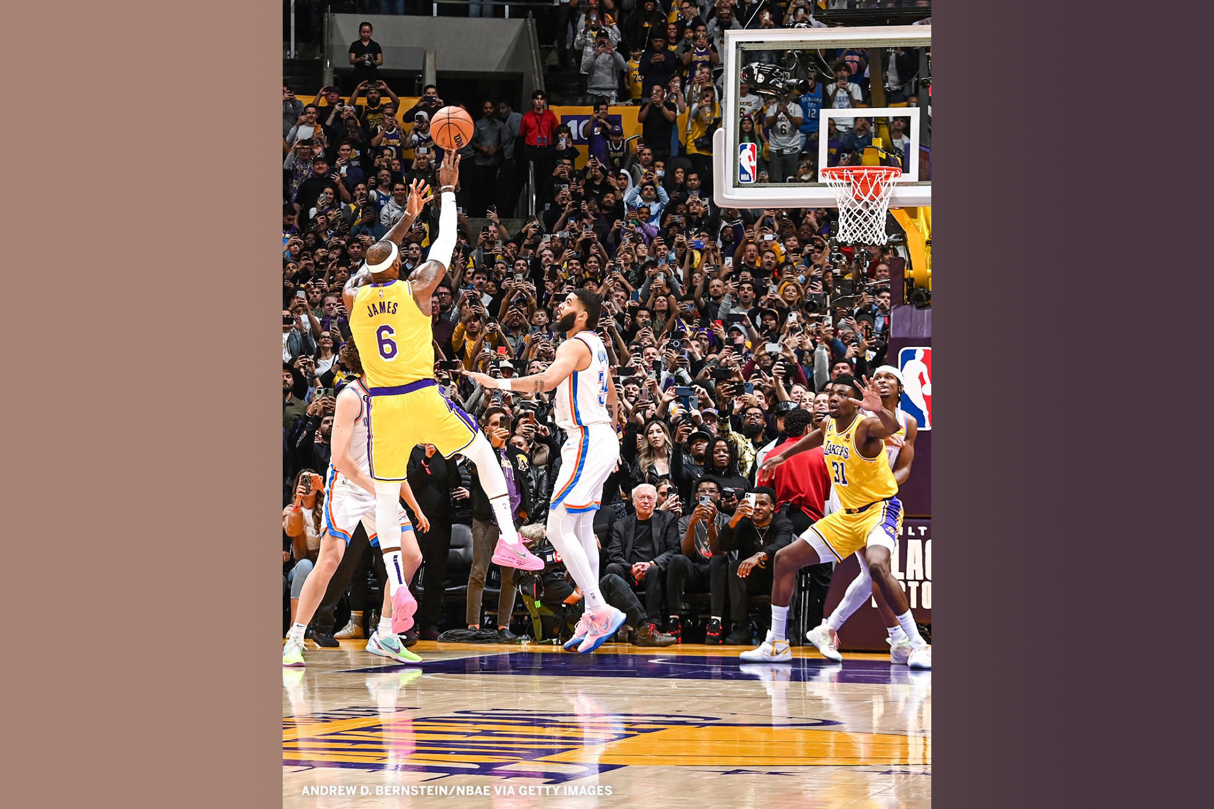 This photo of Lebron’s record should be Apple's next 'Shot on iPhone ...
