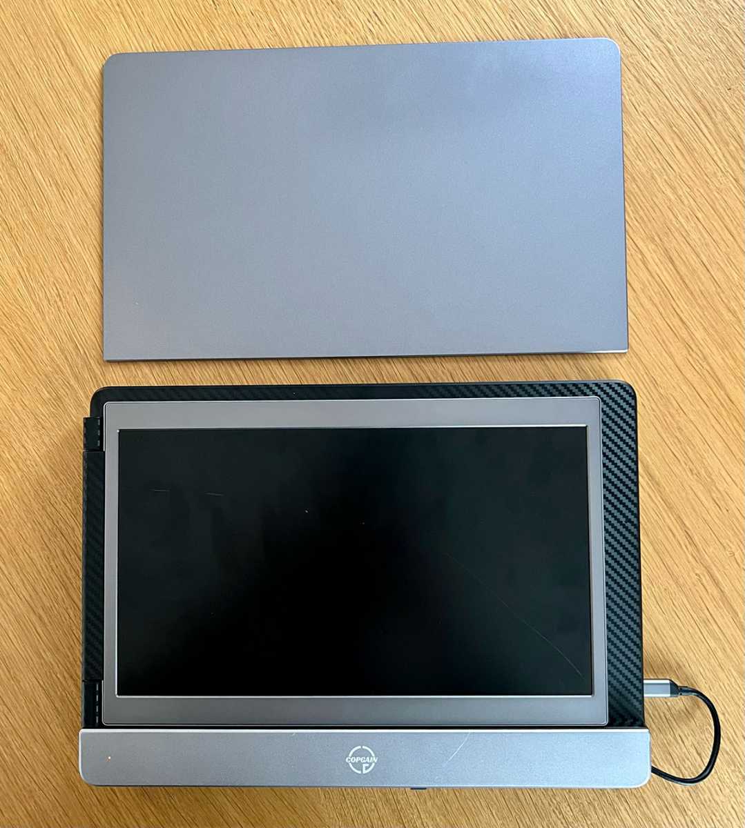 CopGain Dual Laptop Screen Extender review: Portability with a very ...