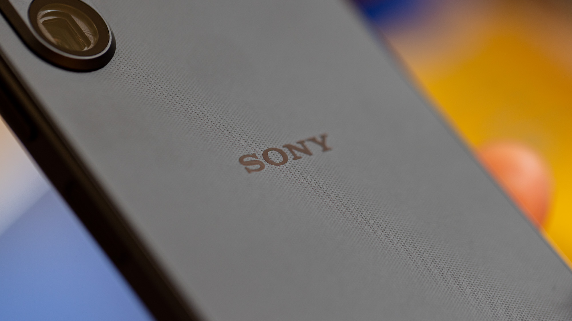 Sony Xperia 1 V im Test: Ein kostspieliges Handy ohne herausstechendes ...