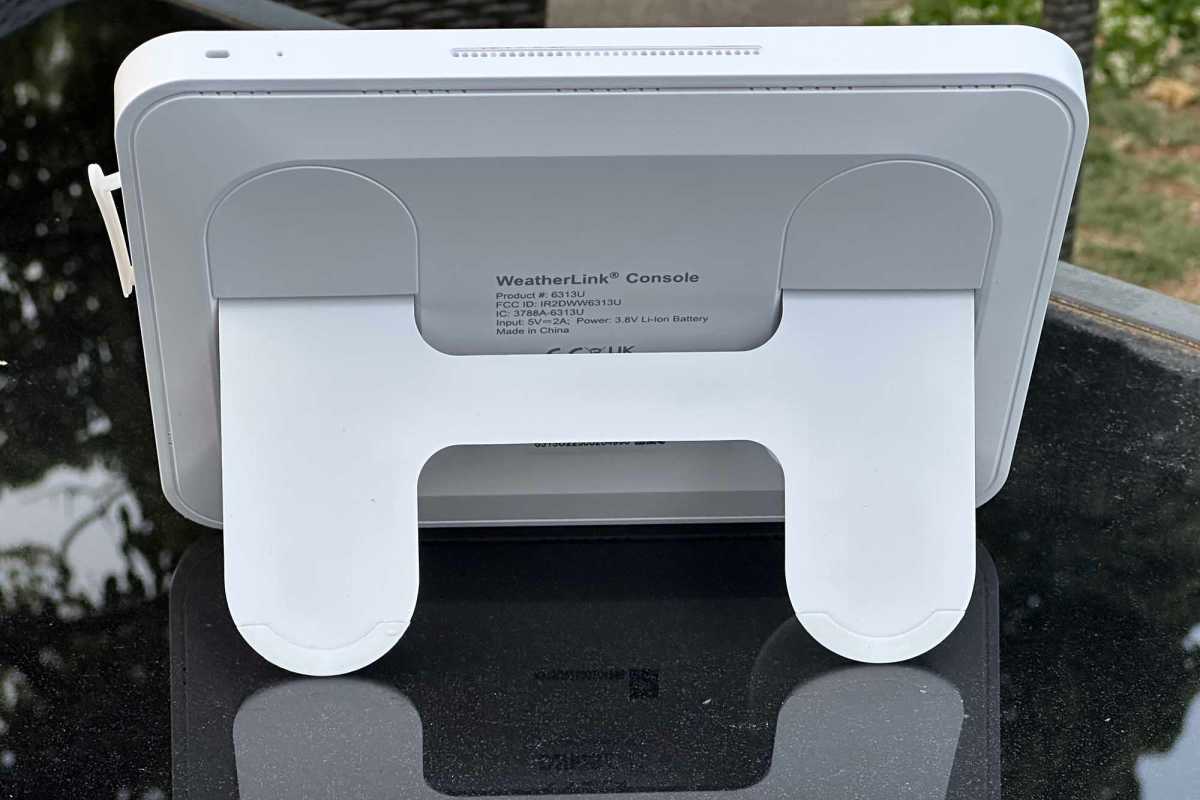 Davis WeatherLink Console review: Good, but not yet all it can be ...