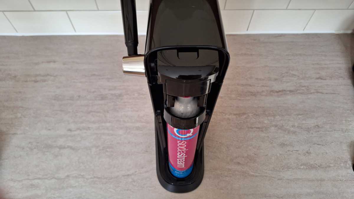 SodaStream Art Review: A Design-led Fizzy Drinks Maker - Tech Advisor