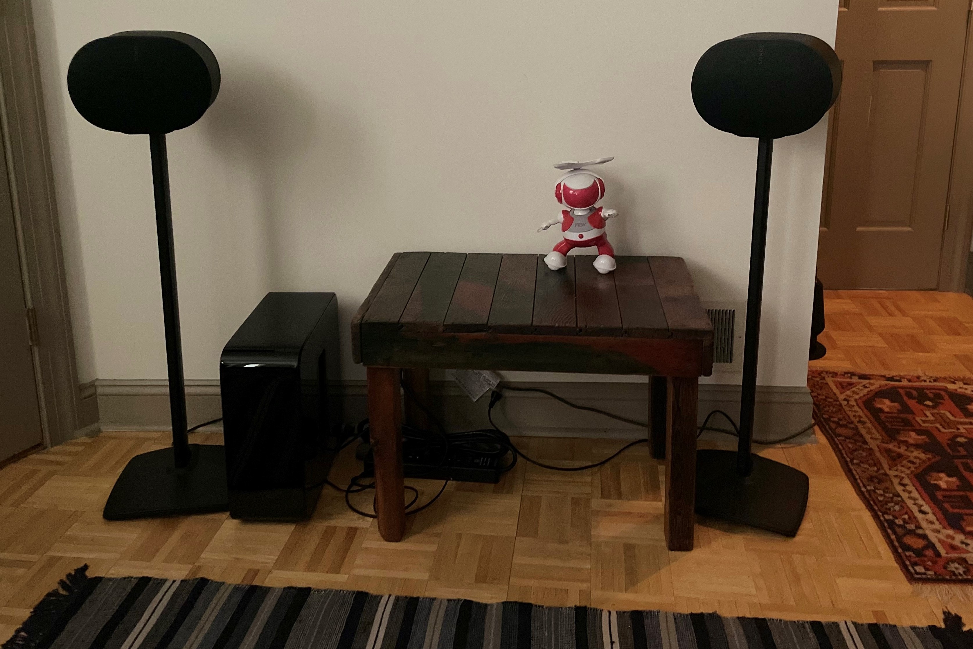 Sonos Era 300 stereo pair and Sonos Sub review | TechHive