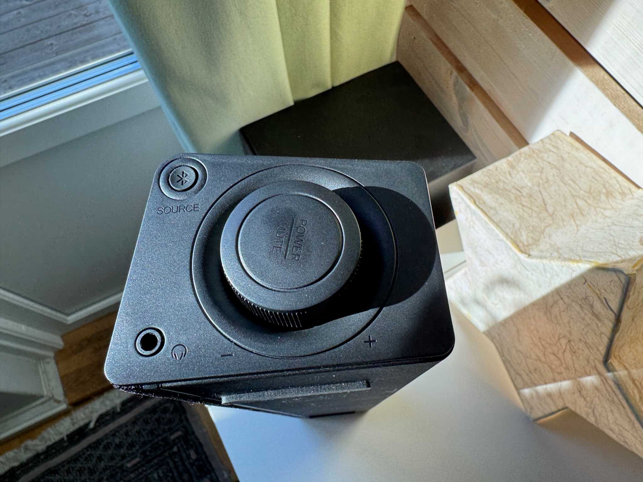 Creative Stage SE Mini review: This PC soundbar doesn't cut it | TechHive