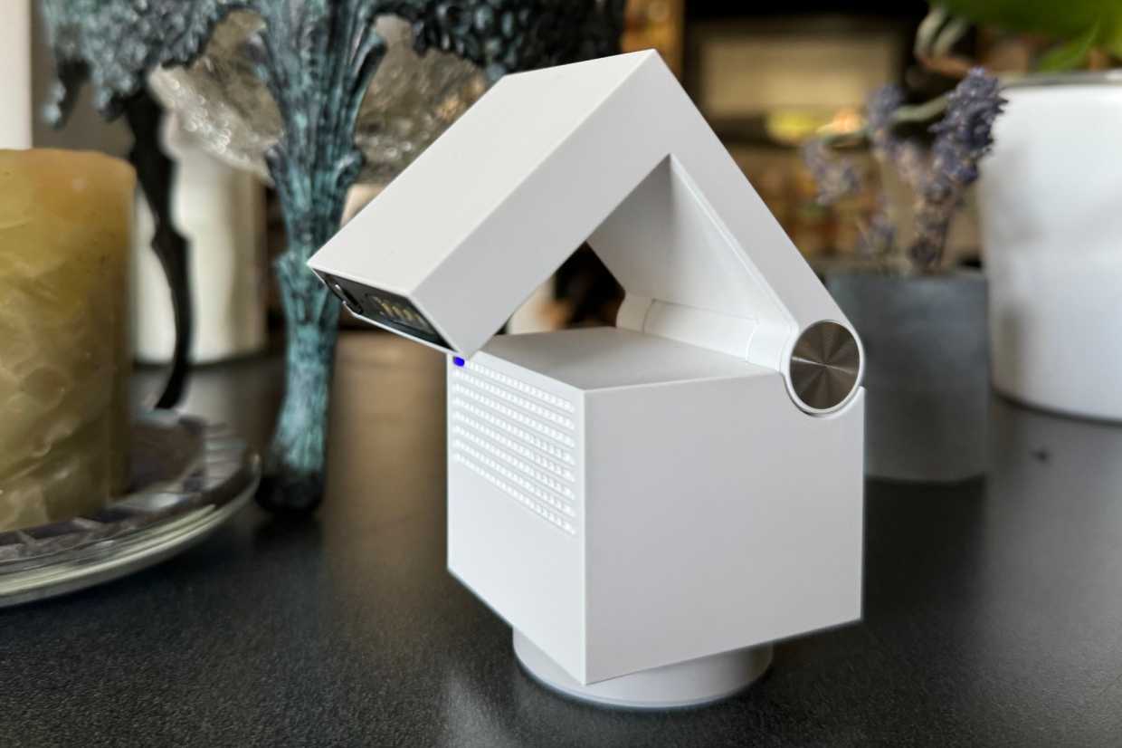 The Psync Camera Genie S is an AI-powered security camera | TechHive