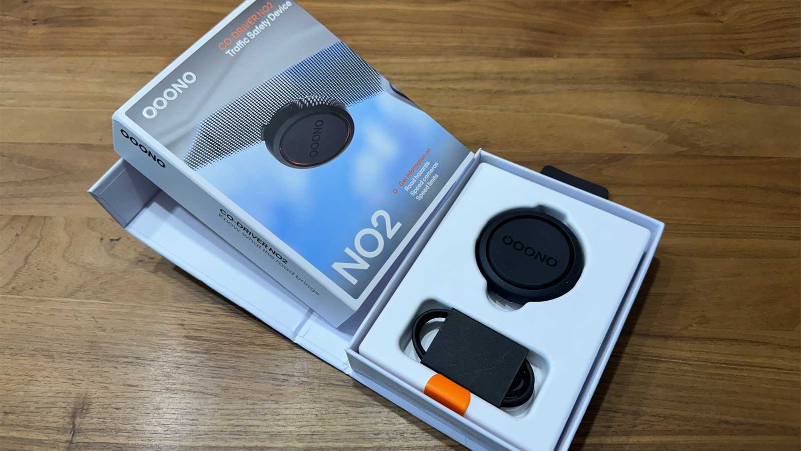 Offizieller Verkaufsstart: Blitzerwarner Ooono Co-Driver No2 für 80 Euro - PC-WELT