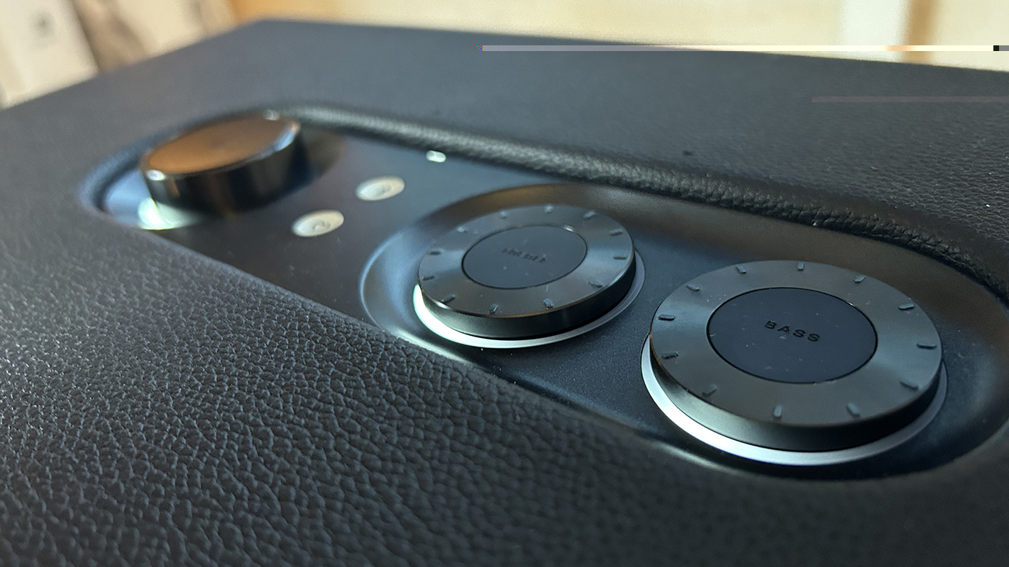 JBL Authentics 500 review: Retro design with big, modern sound | TechHive