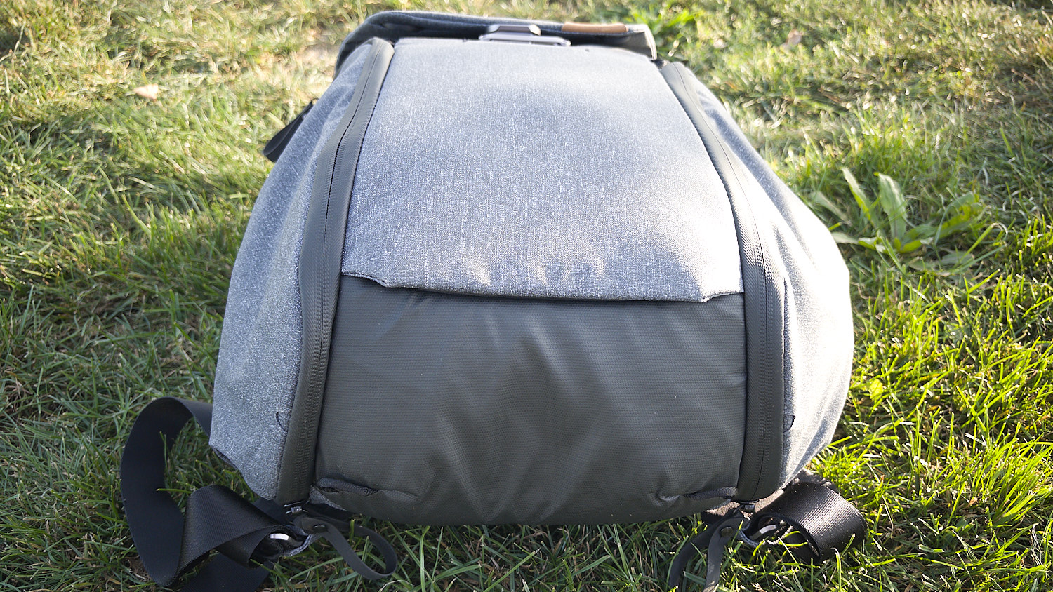 Peak Design Everyday Backpack review: Smart storage with a snap | Macworld