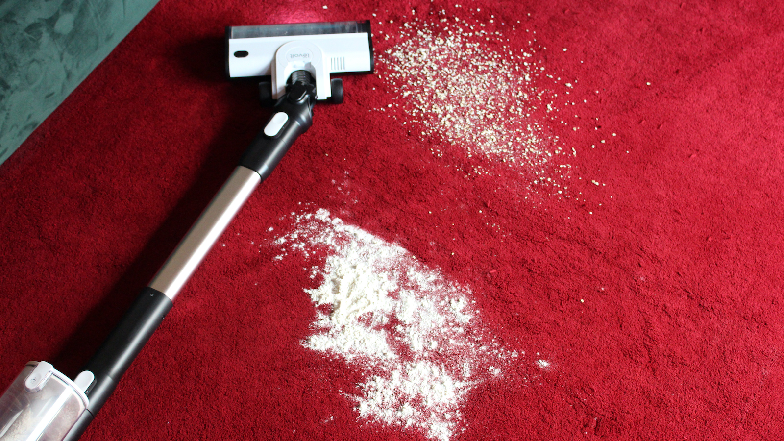 Levoit LVAC-200 review: Tangled hair is no problem for this vac | TechHive