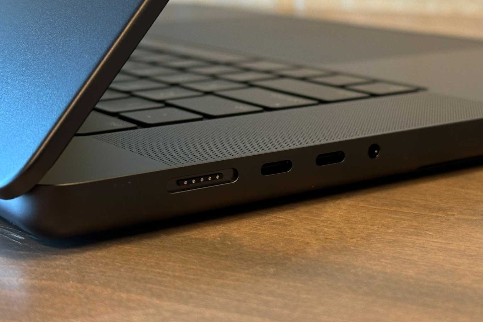 Guide to Apple MagSafe on iPhone and Mac: What is MagSafe? | Macworld