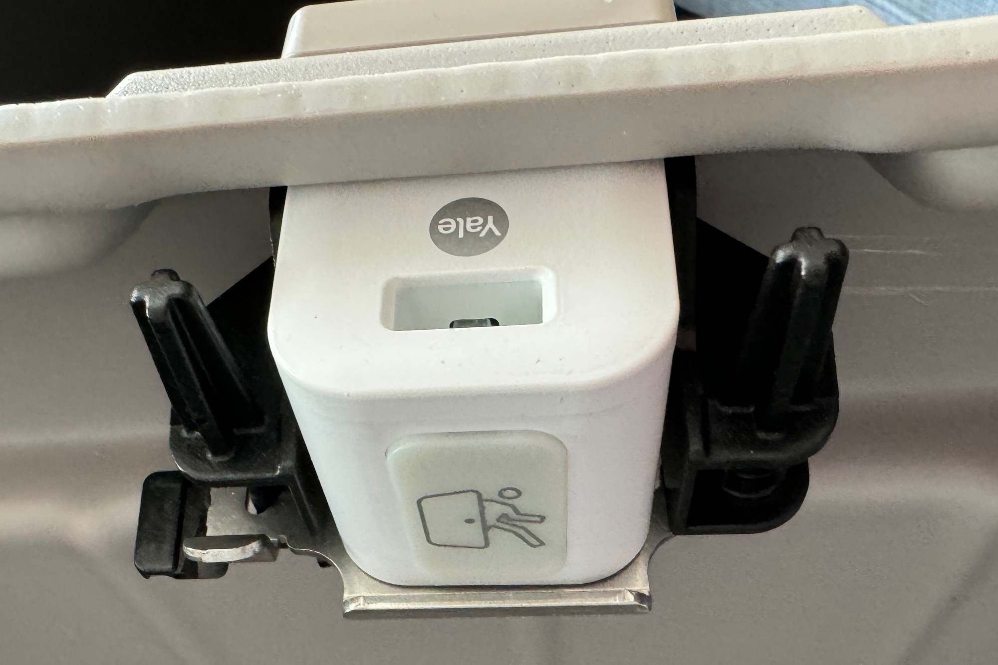 Yale Smart Delivery Box review: Better than some, but not best | TechHive