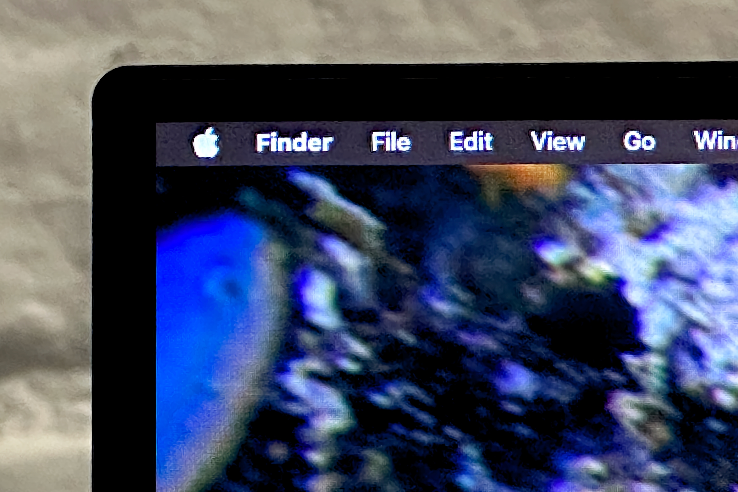 Dough Spectrum One review: An affordable Studio Display alternative ...