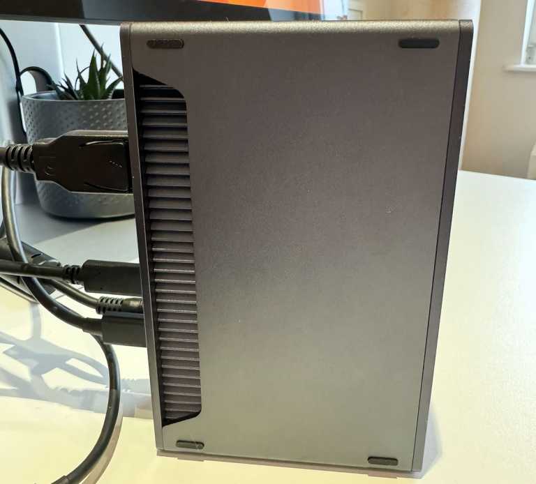 Ugreen Revodok Max 213 Thunderbolt Dock review: Mightier than the ...