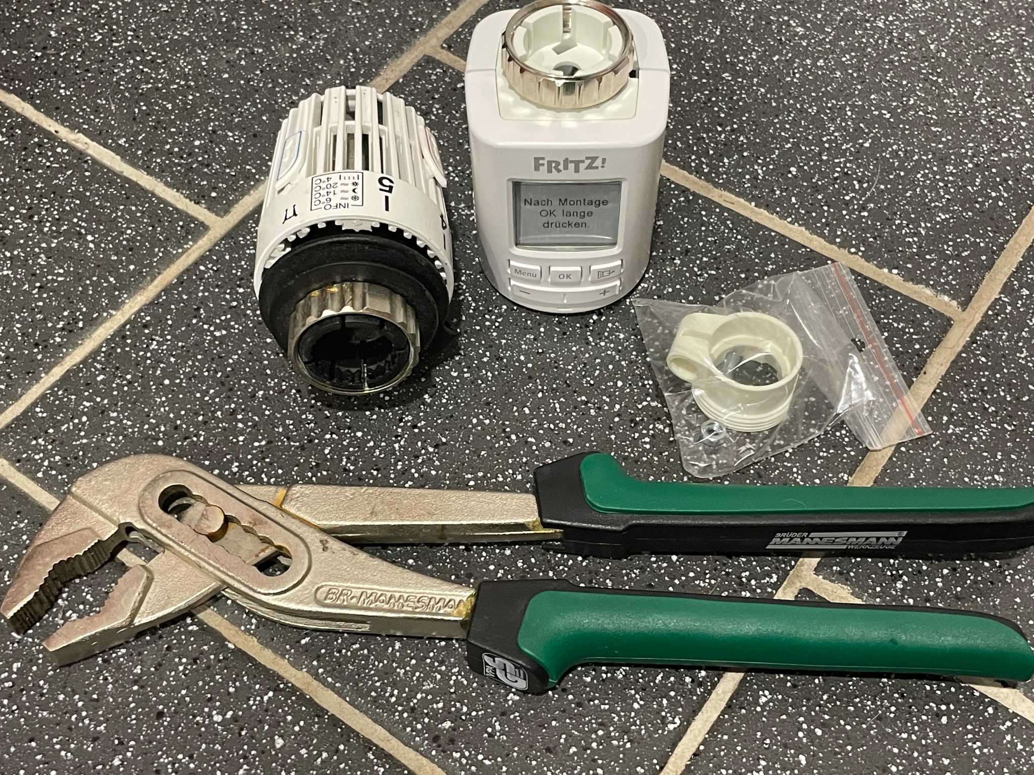 Wie Sie Fritz-DECT-Heizungsregler montieren und nutzen - PC-WELT