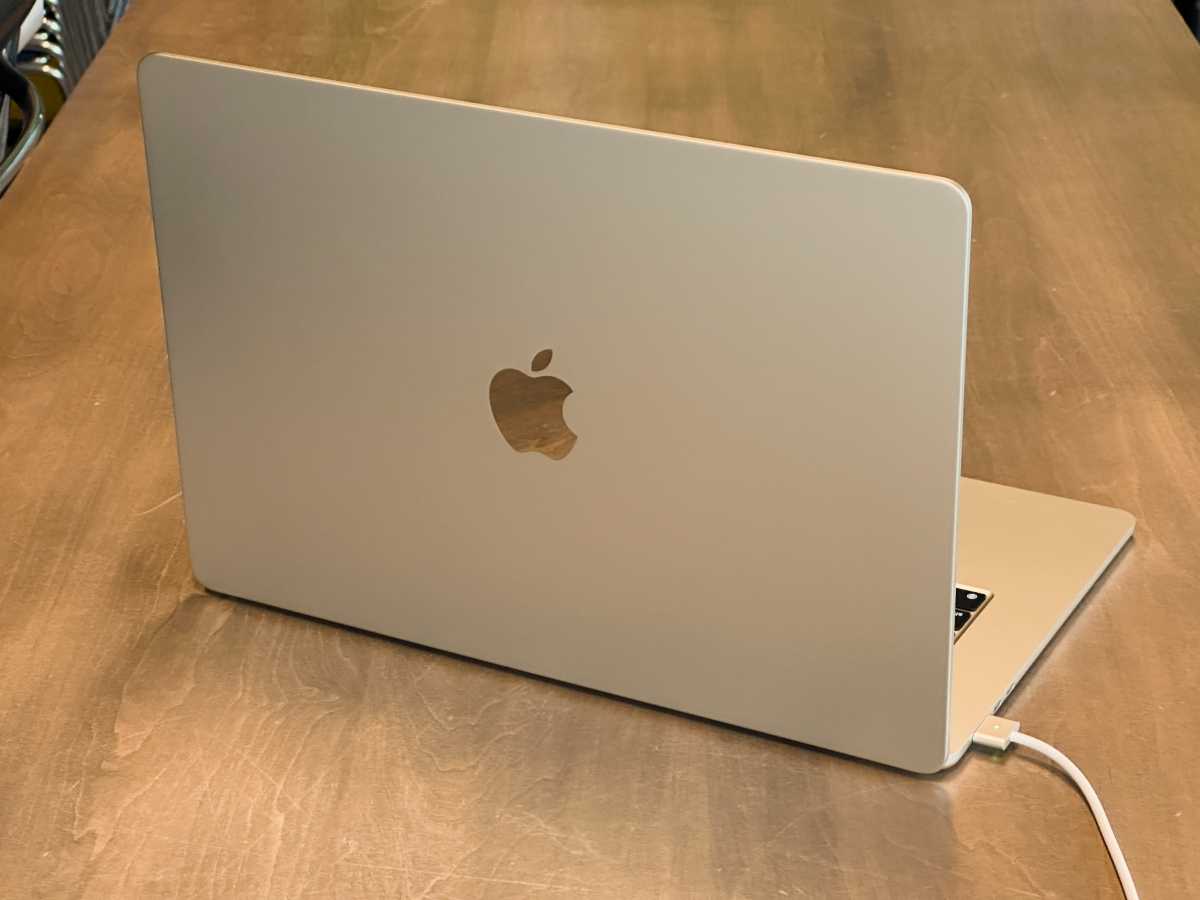 15-inch M3 MacBook Air hands-on: Pretty, pretty, pretty good | Macworld