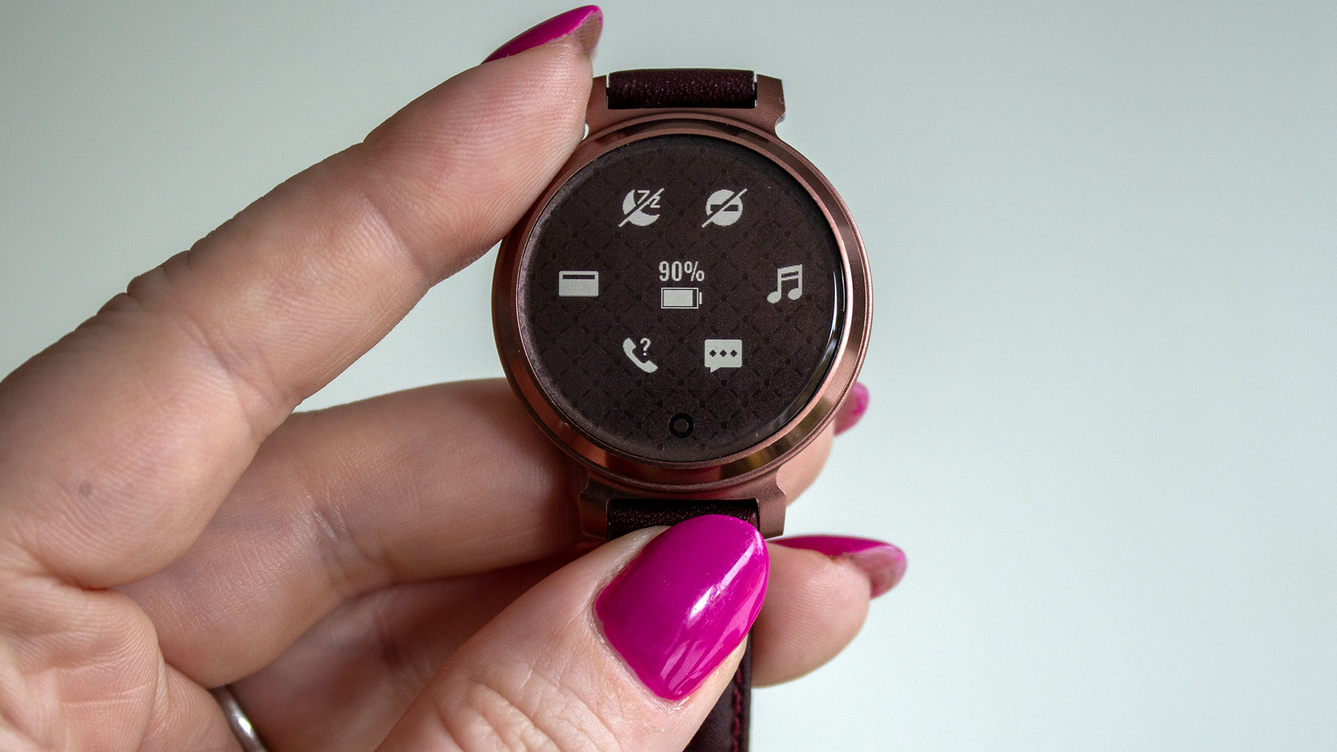 Garmin Lily 2 im Test: Smartwatch speziell für Frauen – das kann die ...