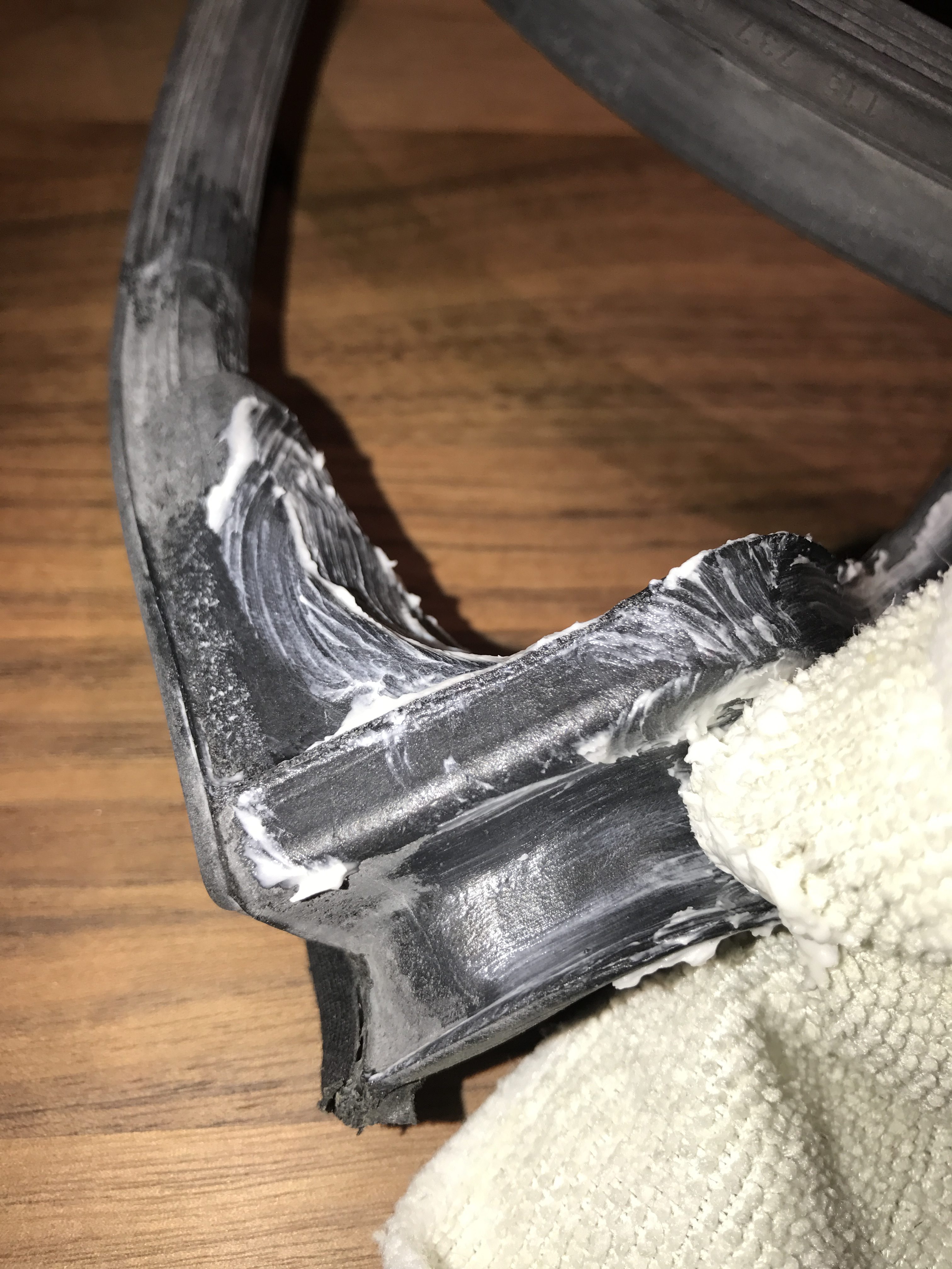 So schnell und einfach reinigen Sie Gummidichtungen aller Art - PC-WELT