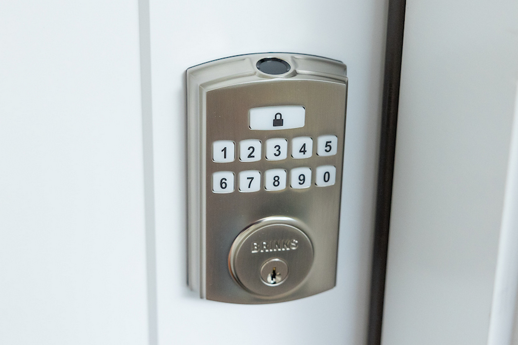 Brinks Electronic Fingerprint/Keypad Deadbolt with Pro-Guard review ...