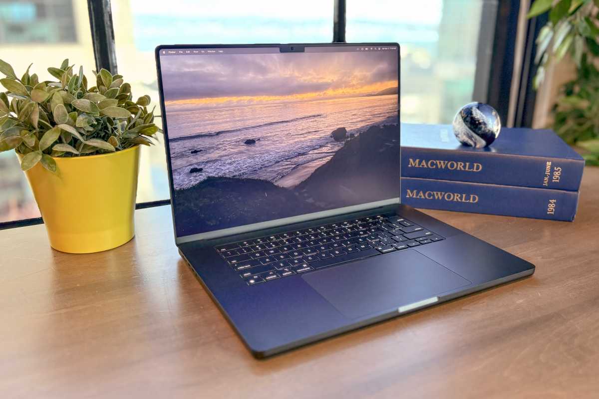 16 inch MacBook Pro M4 Pro Review Locked In And Loaded Macworld 16 inch MacBook Pro M4 Pro Review Locked In And Loaded Macworld