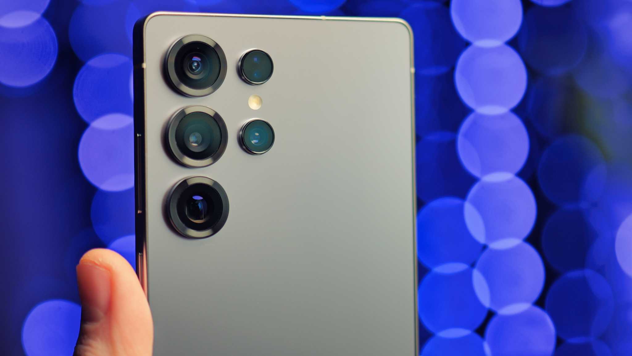 Samsung Galaxy S25 Ultra vs. S24 Ultra: Was ist der bessere Kauf? - PC-WELT