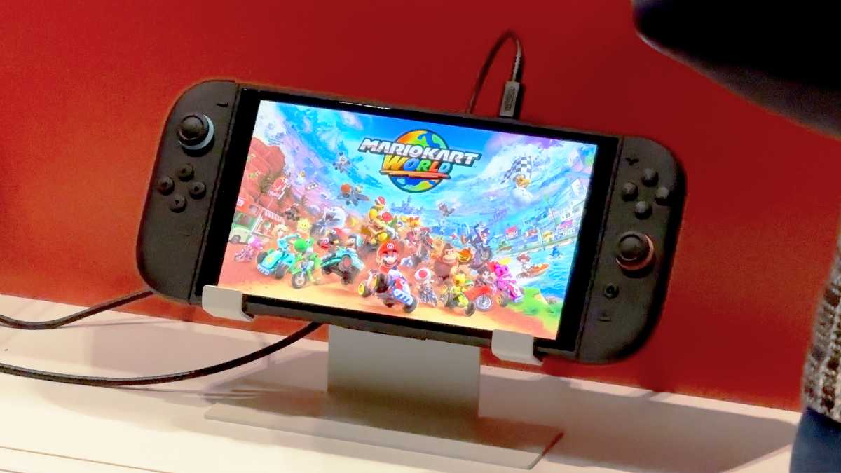 Nintendo Switch 2 hands on Mario Kart World handheld title screen