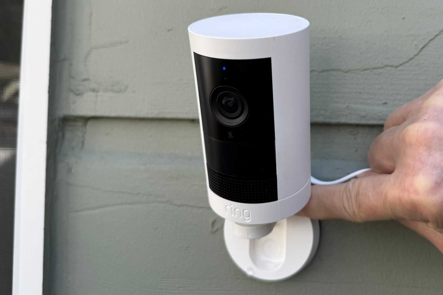 Ring Outdoor Cam Plus im Test: Sicherheitskamera für drinnen und ...