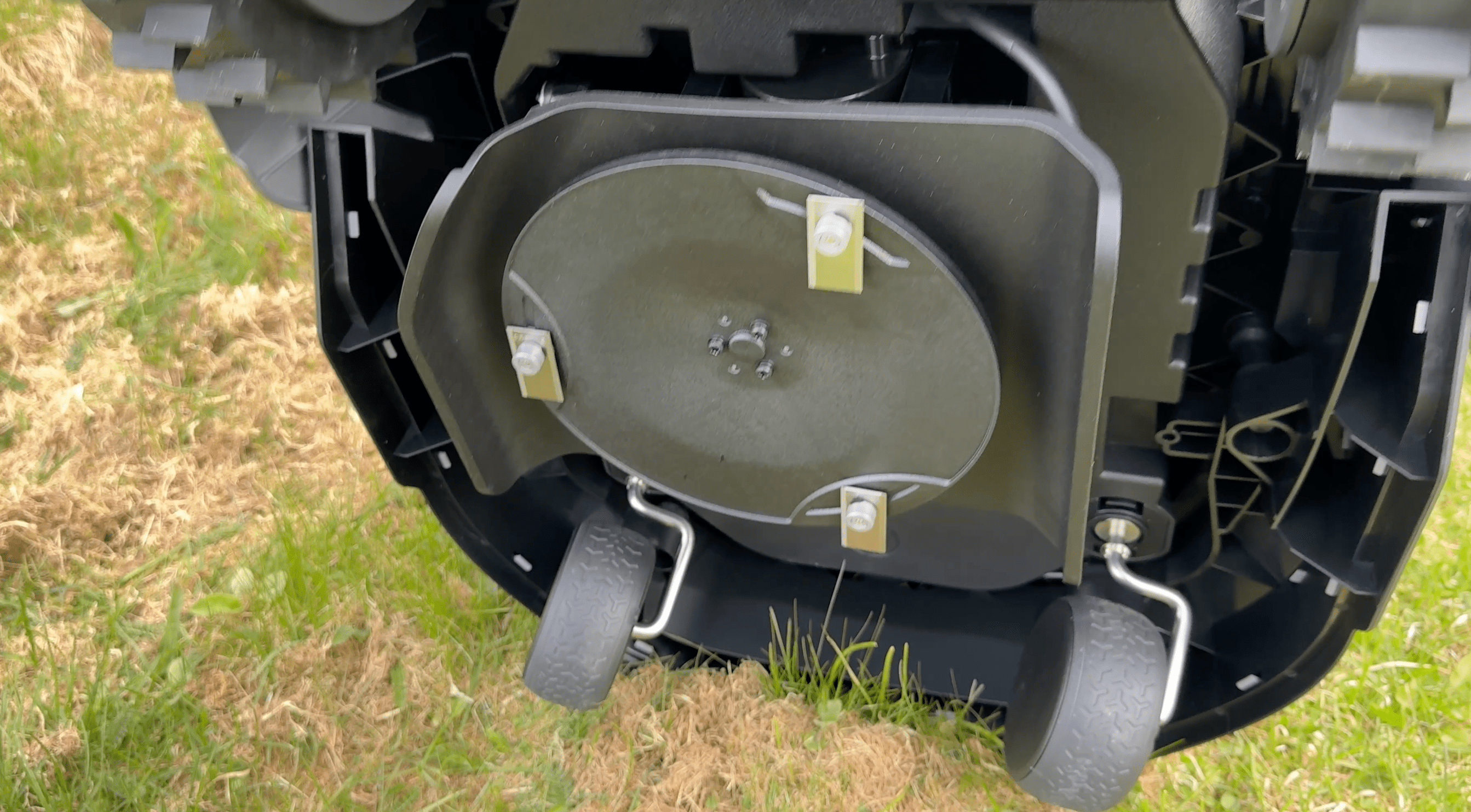 Dreame A2 im Test: Der Mähroboter beeindruckt und frustriert zugleich ...