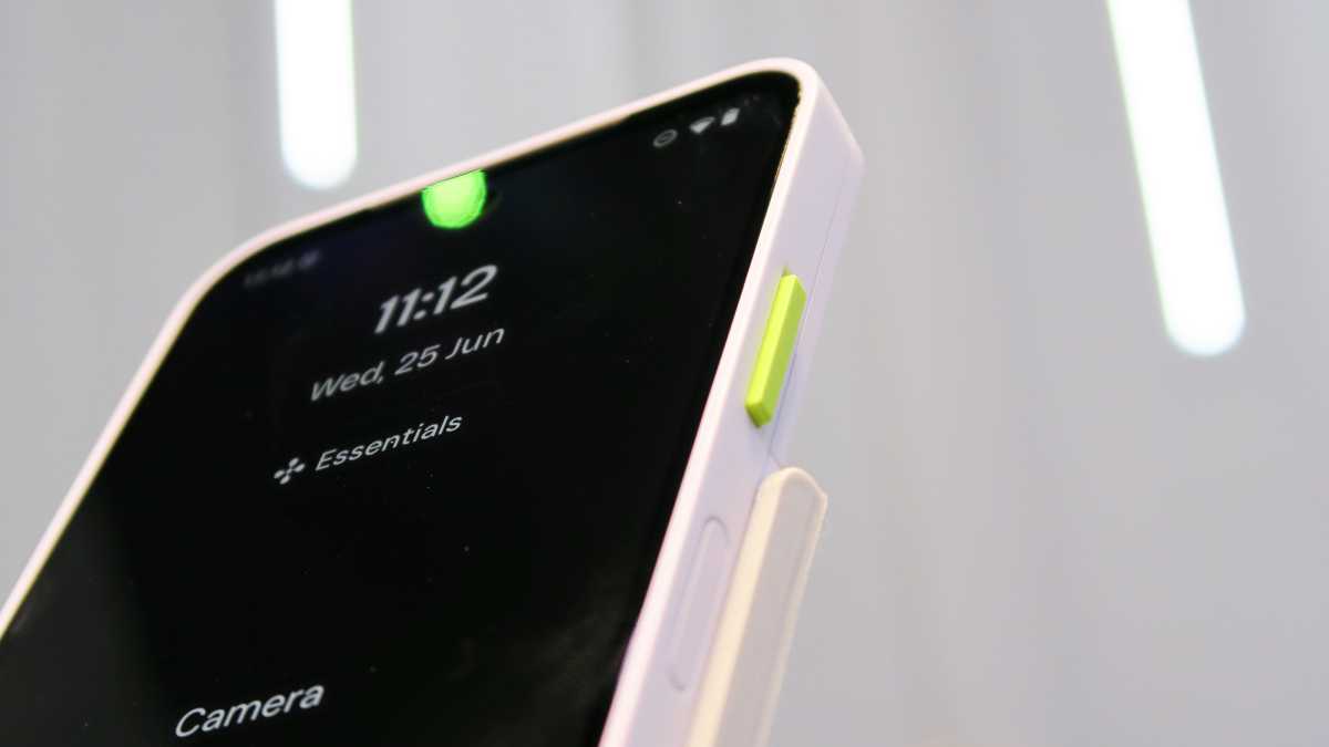 The Fairphone 6 Owes a Little Something to Nothing - Tech Advisor