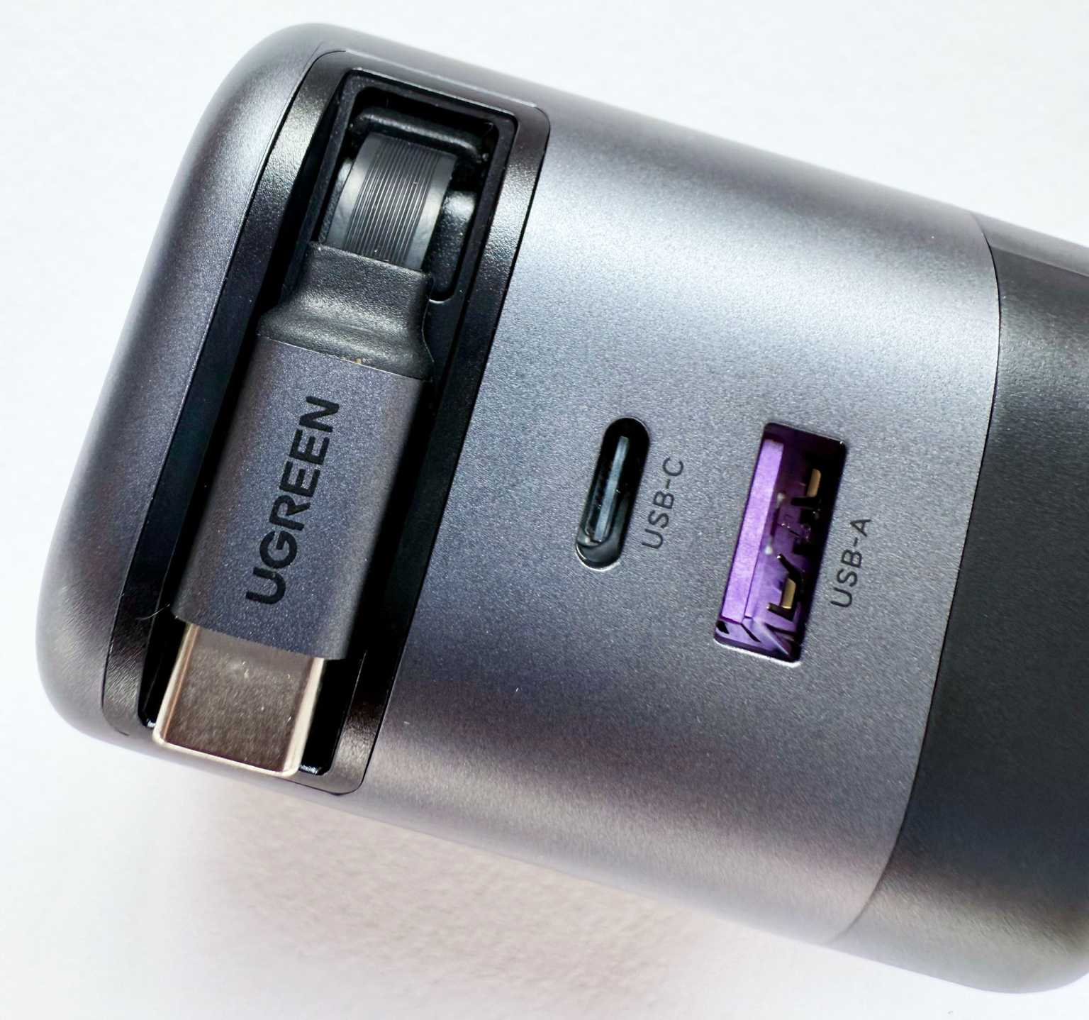 Ugreen Nexode 65W with retractable USB-C Cable Review: Clever compact ...