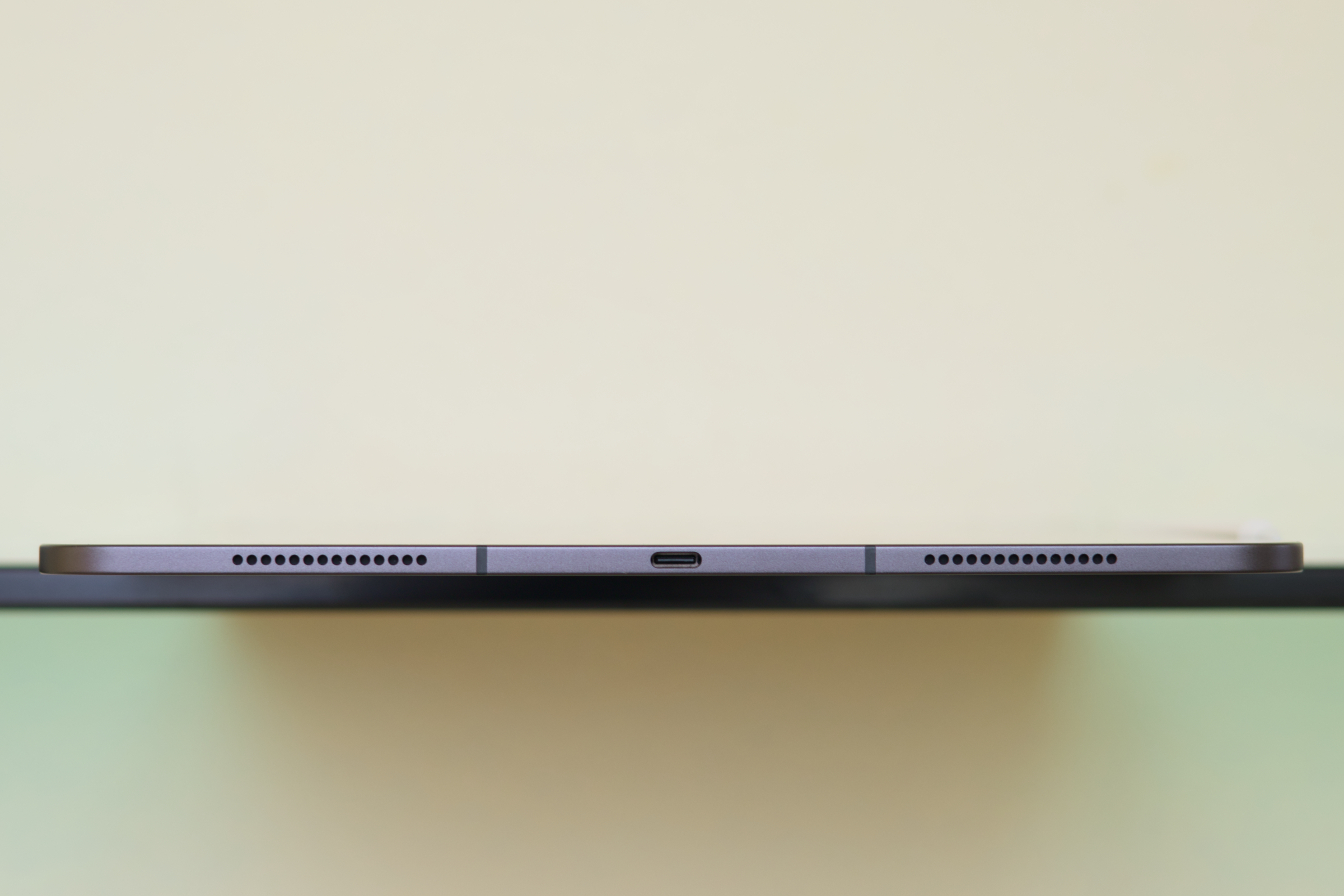 Can you replace a MacBook with an iPad Pro? Yes, it worked for me ...