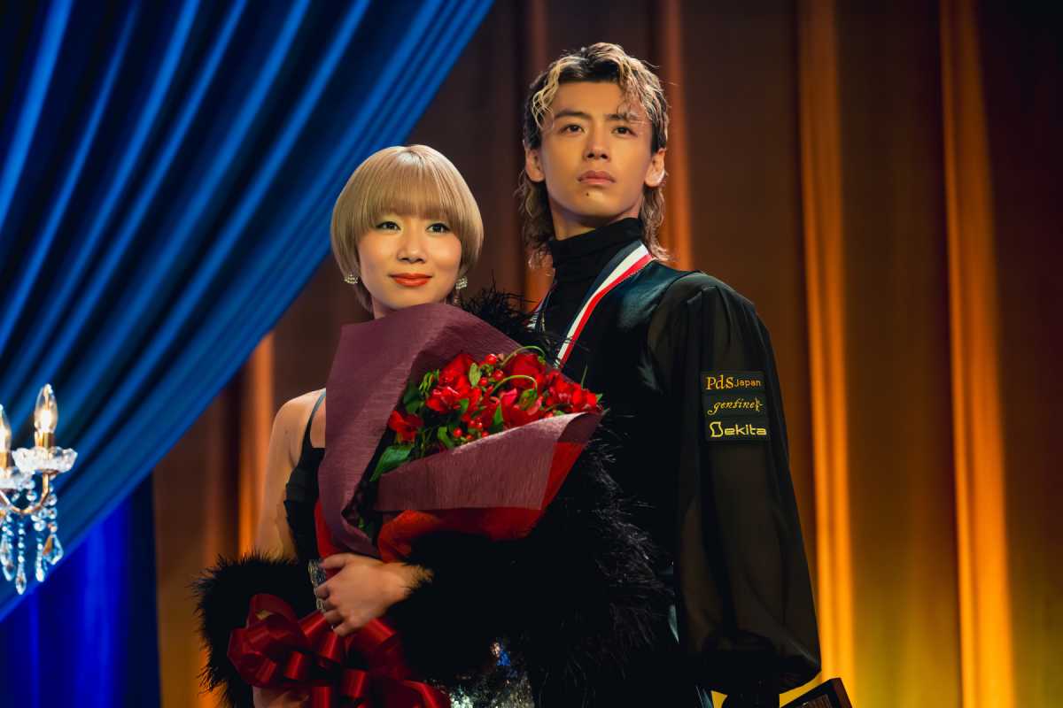 Can't Watch Heated Rivalry? This Spicy New Netflix Film Is For You - Tech Advisor