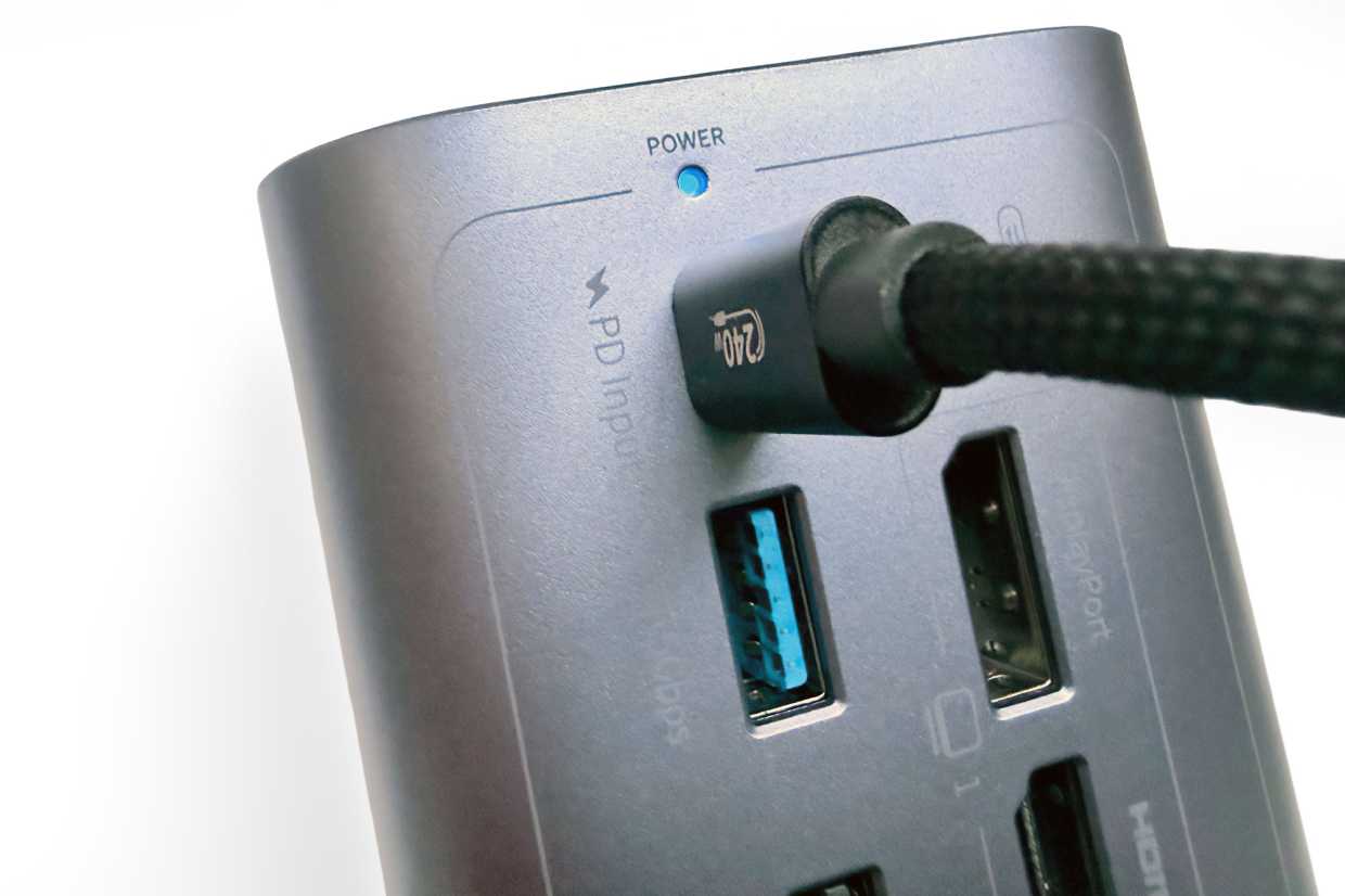 Baseus Nomos Mac Air NU1 Spacemate 12-in-1 Docking Station review: Portable DisplayLink dock ...